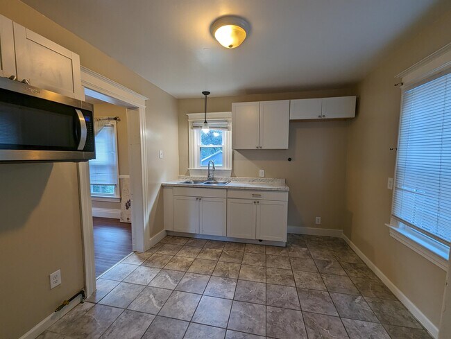 22 Priscilla St, Rochester, NY 14609 - House Rental in Rochester, NY ...
