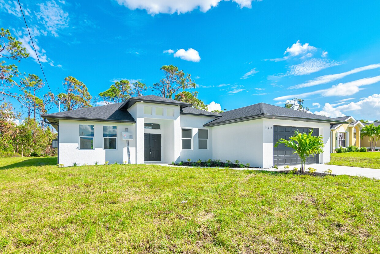 205 SW 14th Pl, Cape Coral, FL 33991 - House Rental in Cape Coral, FL ...