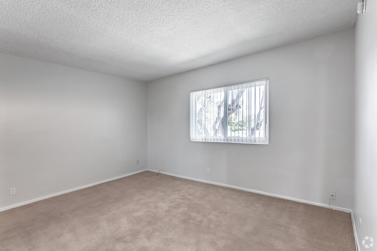 Reseda On The Park - 6455 Reseda Blvd Reseda, CA 91335 | Apartments.com
