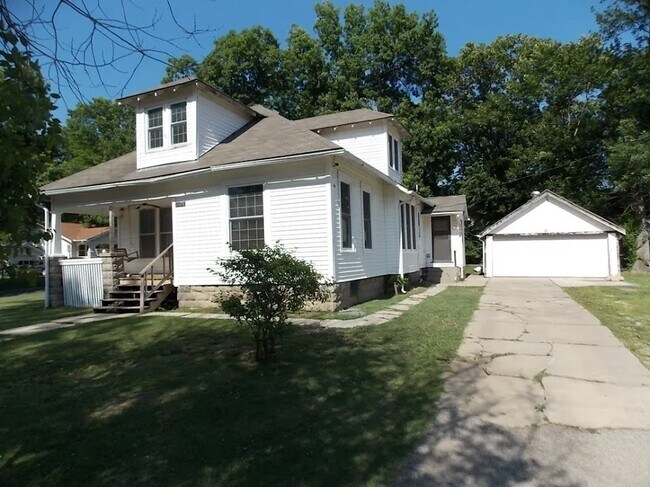 1401 S Elm St, Pittsburg, KS 66762 - House Rental in Pittsburg, KS ...