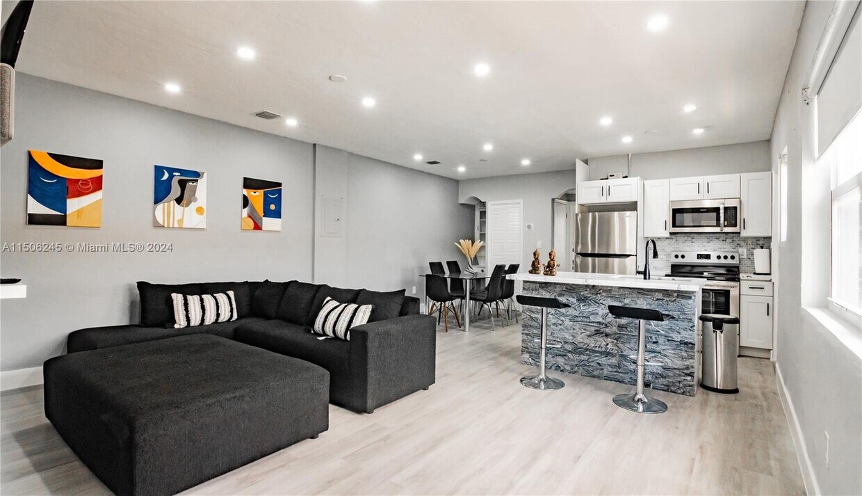 510 SW 7th Ave Unit 510, Miami, FL 33130 - Room for Rent in Miami, FL ...