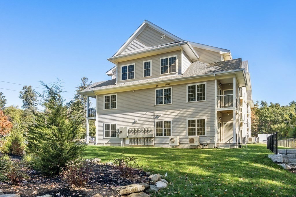 242 Main St Unit 302, Millis, MA 02054 - Room for Rent in Millis, MA ...