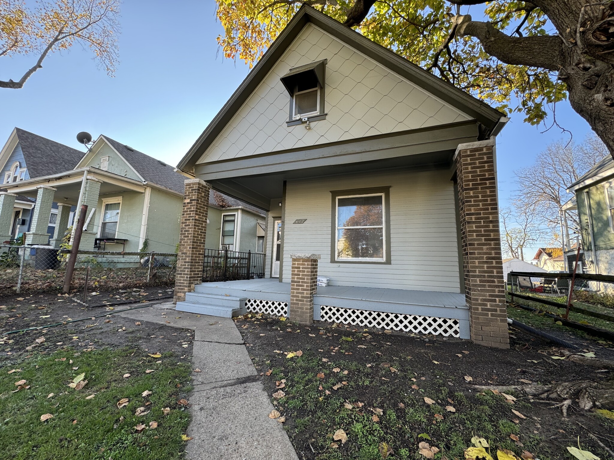 7949 Splitlog Ave Kansas City Ks 66112