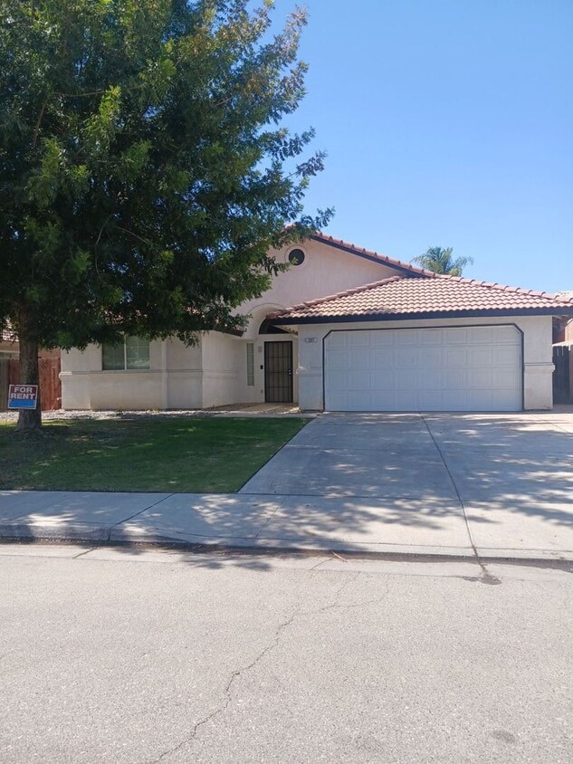 227 West St, Shafter, CA 93263 - House Rental in Shafter, CA ...