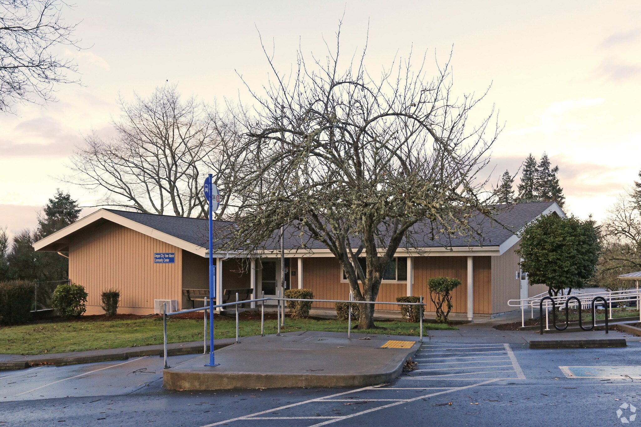 Oregon City View Manor - 200 S Longview Way Oregon City, OR 97045 ...