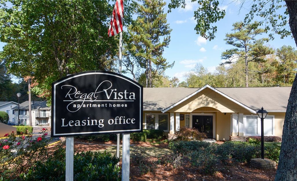 Regal Vista - 3475 Pleasantbrook Village Ln Atlanta, GA 30340 ...