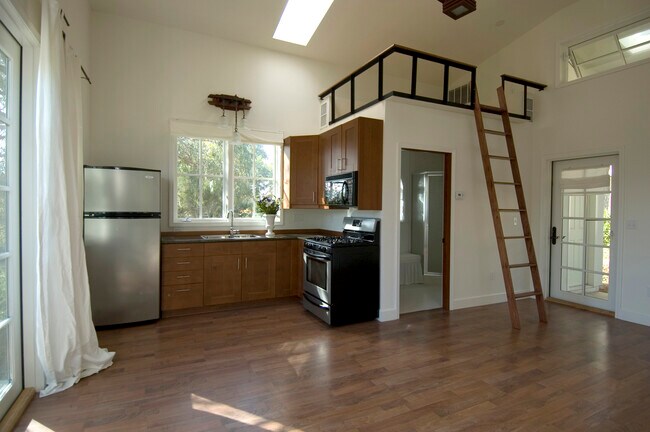 388 Orpheus Ave Unit 388A, Encinitas, CA 92024 - 388 Orpheus Ave ...