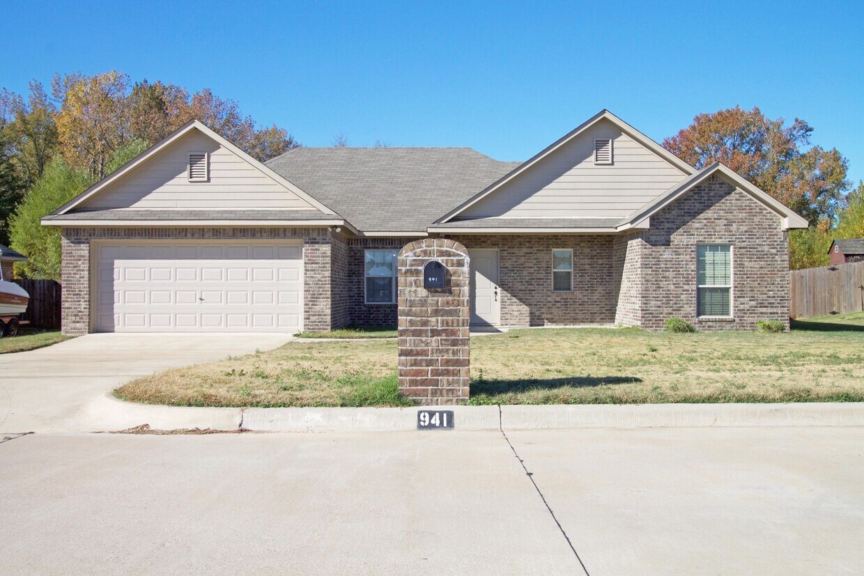 941 Redbud Ln, Bullard, TX 75757 - House Rental in Bullard, TX ...