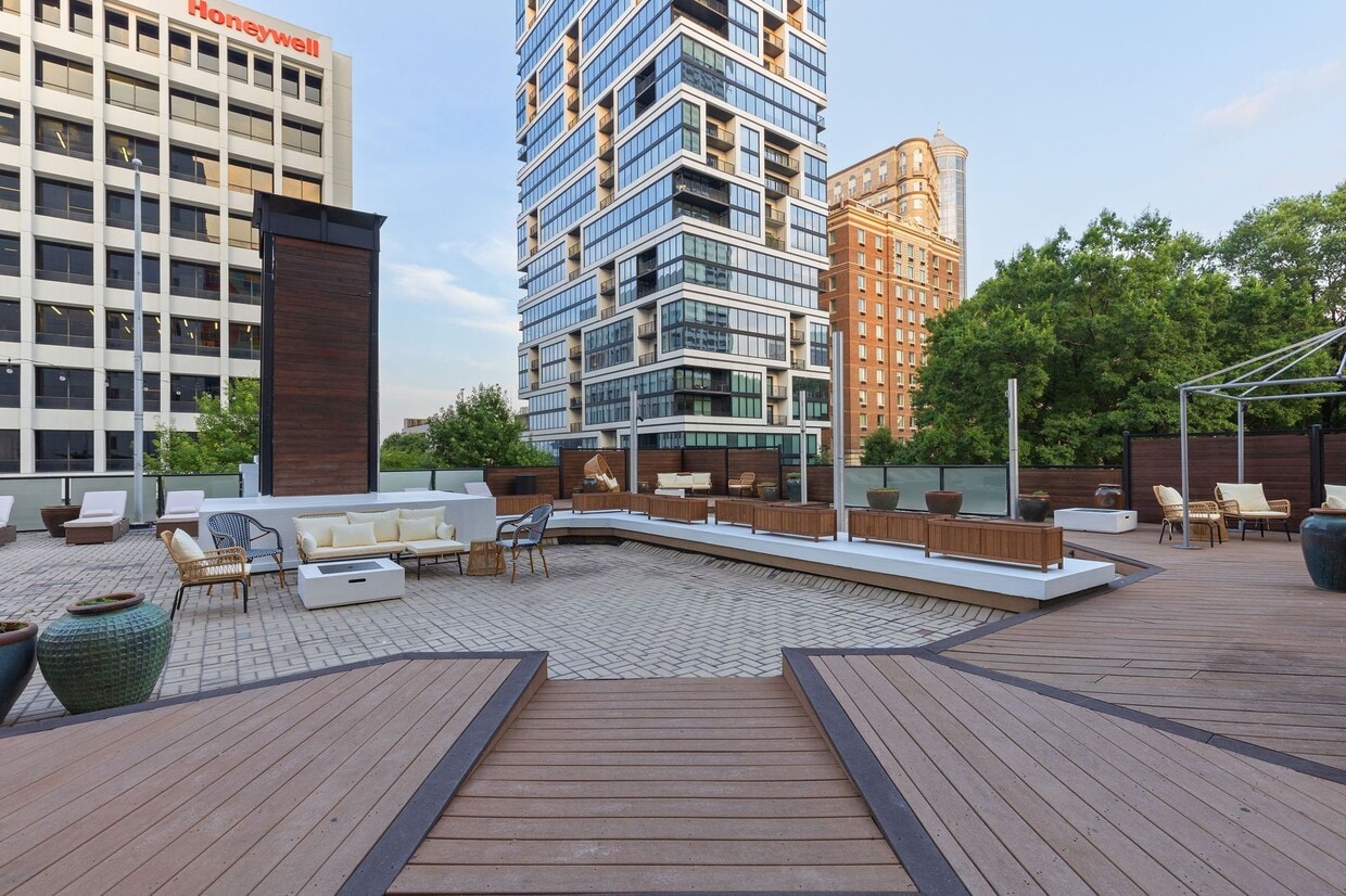 Crest on Peachtree - 710 Peachtree St Ne Atlanta, GA 30308 | Apartments.com
