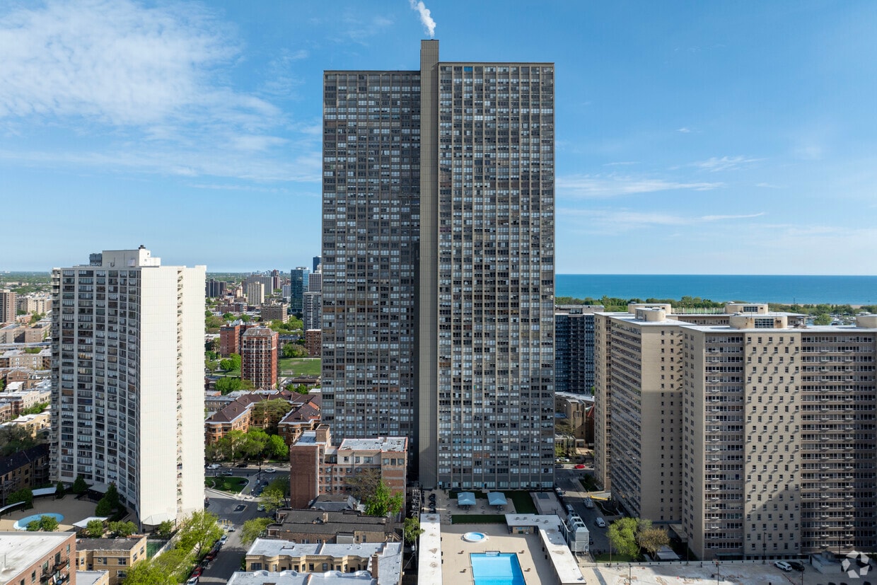 Park Place Tower - 8 Units Available for Rent | Chicago, IL ...