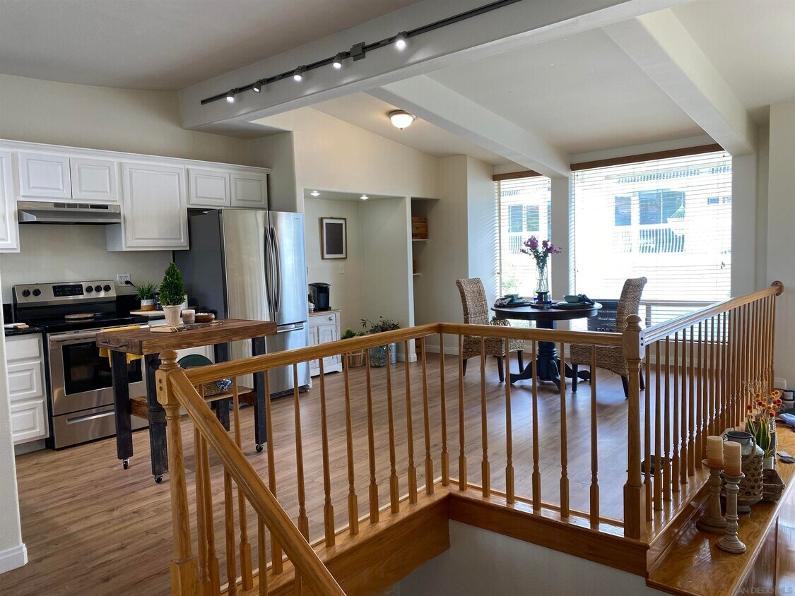 2333 Caringa Way, Carlsbad, CA 92009 - Townhome Rentals in Carlsbad CA ...