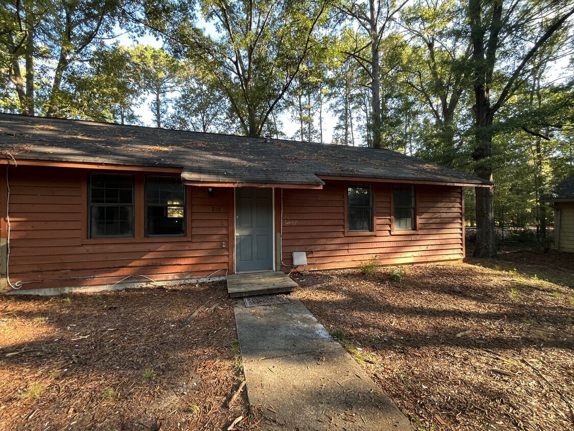 214 Maryland Dr Unit 214 Maryland Drive, Apt. B, Rome, GA 30165 - Room ...
