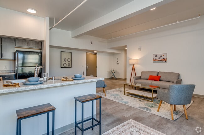 Apartments for Rent in Midtown Milwaukee, Milwaukee - 8 Rentals ...