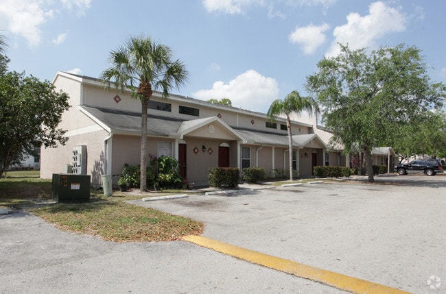3 Bedroom Low Income Apartments for Rent in Naples FL