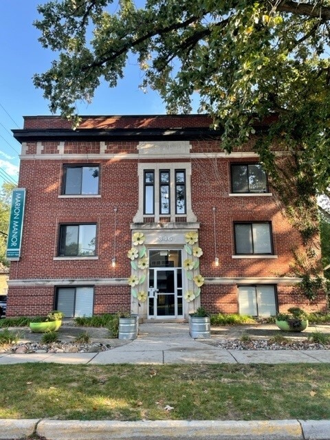 Marion Manor Apartments Apartments - 346 W Breckenridge St Ferndale, MI ...