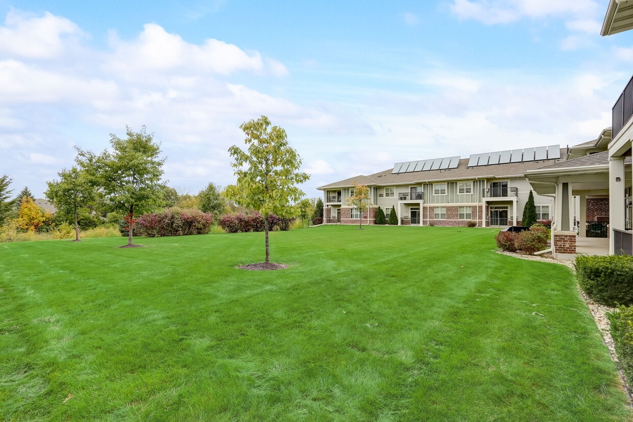 Meadow Ridge - 1821 Meadow Ln Pewaukee, WI 53072 | Apartments.com