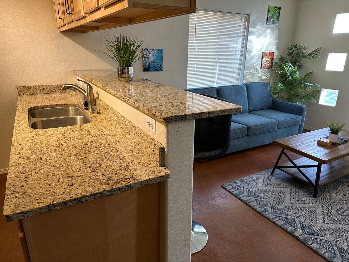 600 8th St NW, Albuquerque, NM 87102 - Townhome Rentals in Albuquerque ...