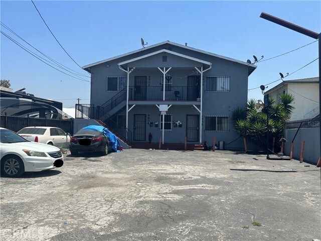 9806-9802 Compton Ave, Los Angeles, CA 90002 - Townhome Rentals in Los ...