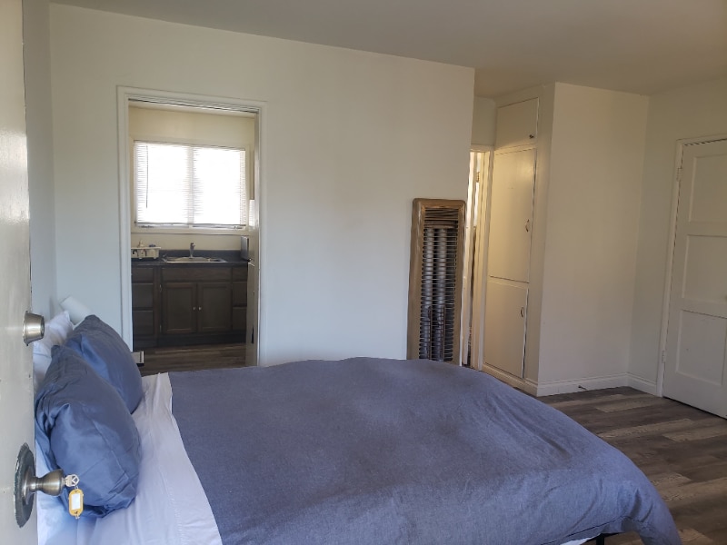 5923 Gregory Ave Unit 8, Los Angeles, CA 90038 | Apartments.com