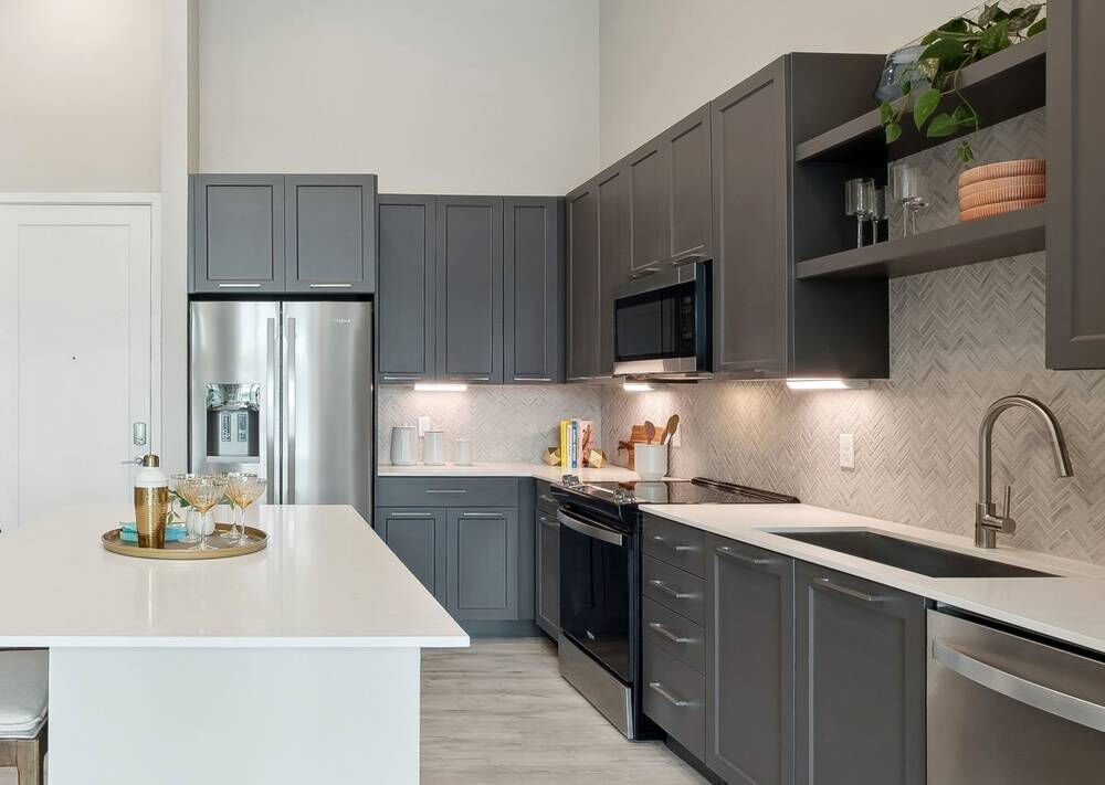 Perla Gem Lake - 100 Boucle Jeanne Cir Maitland, FL 32751 | Apartments.com