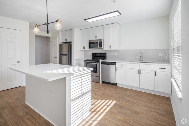 Gated Apartments for Rent in Bowling Green KY