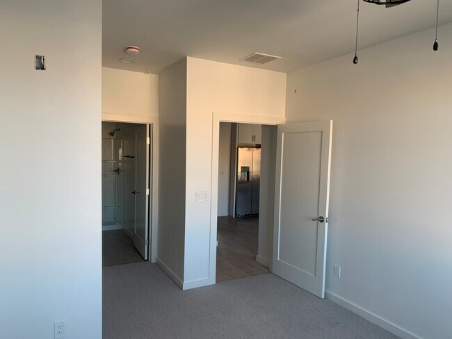 Apache Rock Apartments - Apartments in Tempe, AZ | Apartments.com