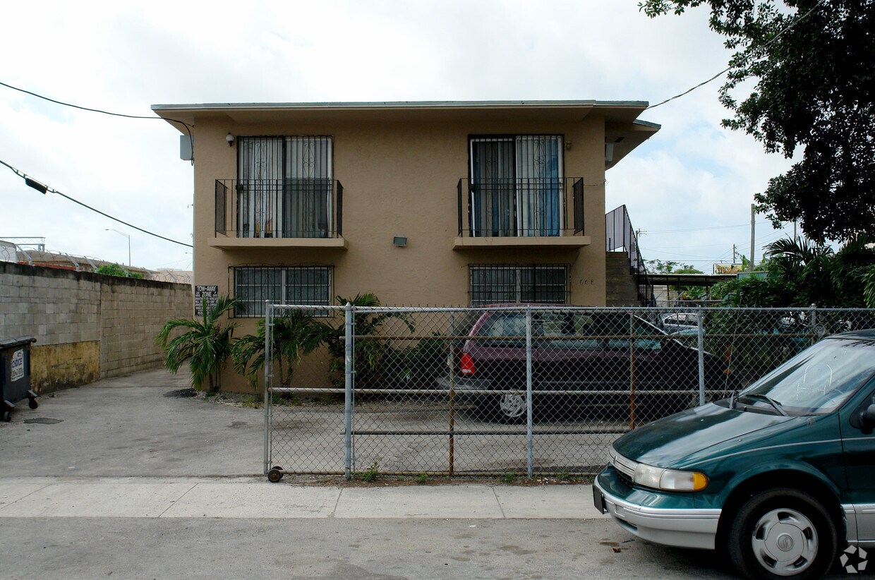 668 NW 31st St, Miami, FL 33127 - 668 NW 31st St Miami, FL 33127 ...