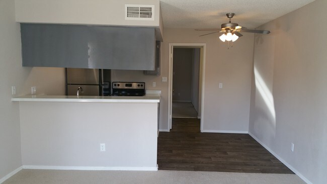 Stonebridge Apartments - 4315 E Thunderbird Rd Phoenix, AZ | Apartments.com