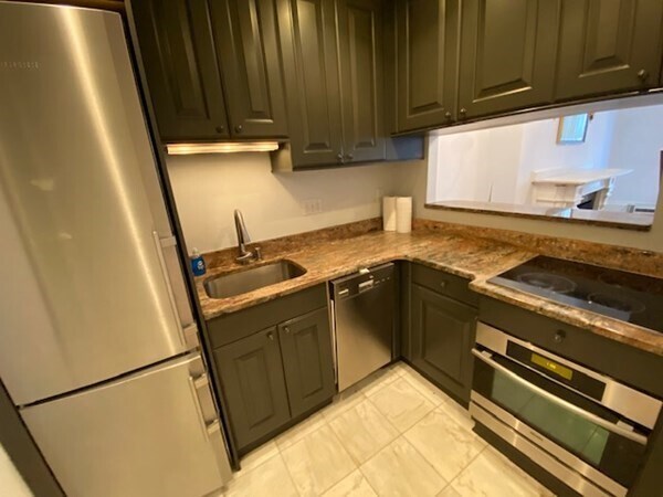 170 Beacon St Unit 2-4, Boston, MA 02116 - 170 Beacon St Boston, MA ...