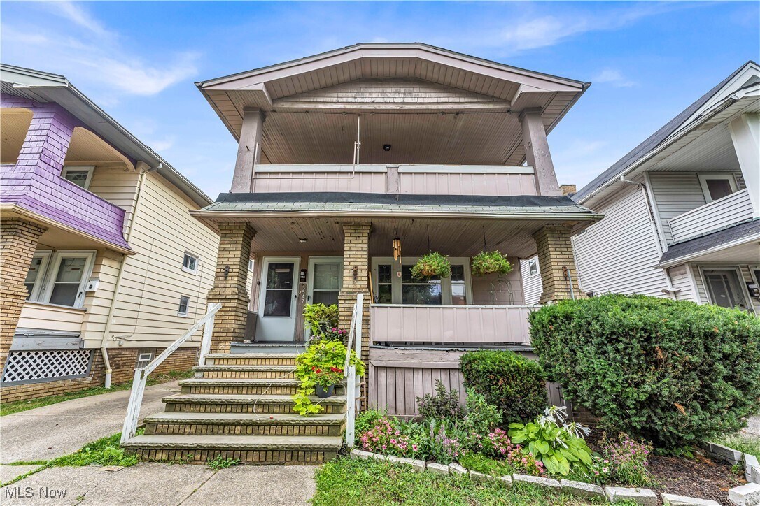 3547 Lloyd Rd Unit UP/2, Cleveland, OH 44111 - Room for Rent in ...