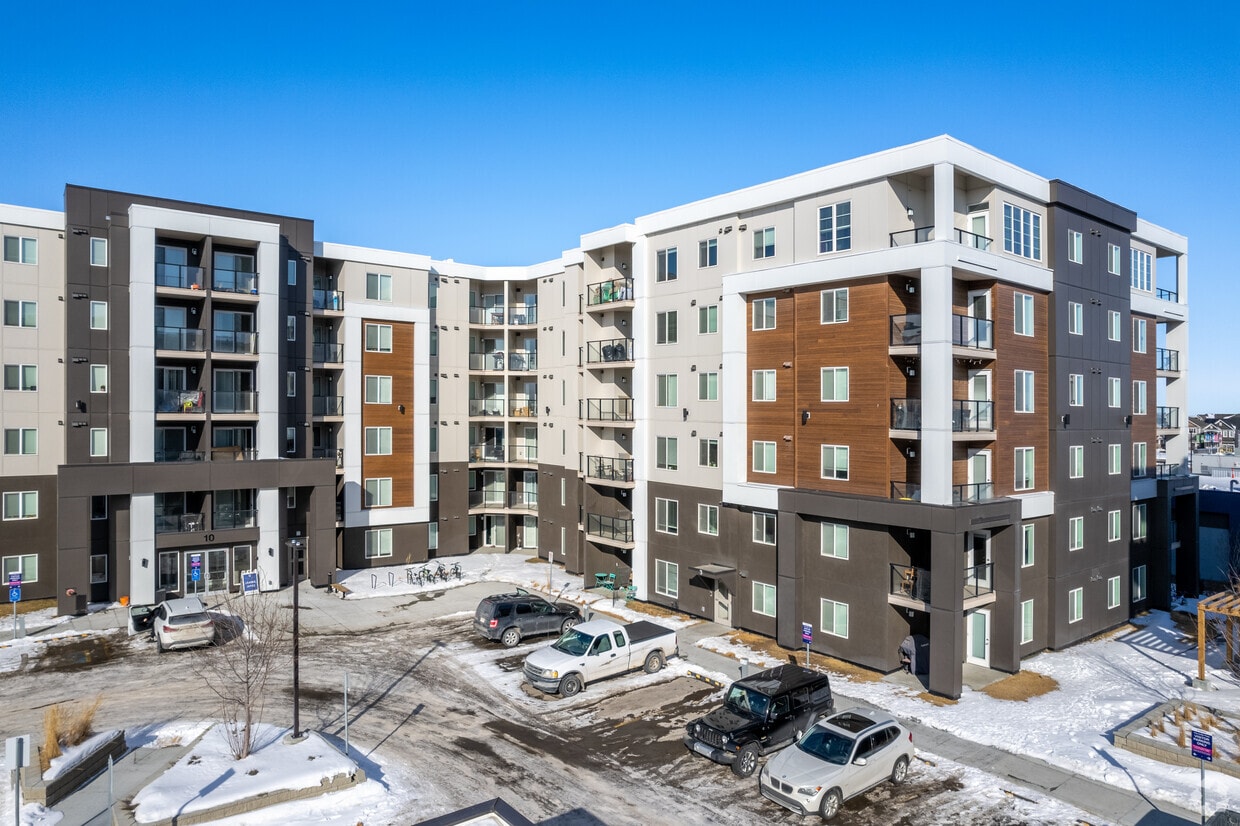 City Scape Plaza Apartments - 30 Cityscape Rd Ne Calgary, AB ...