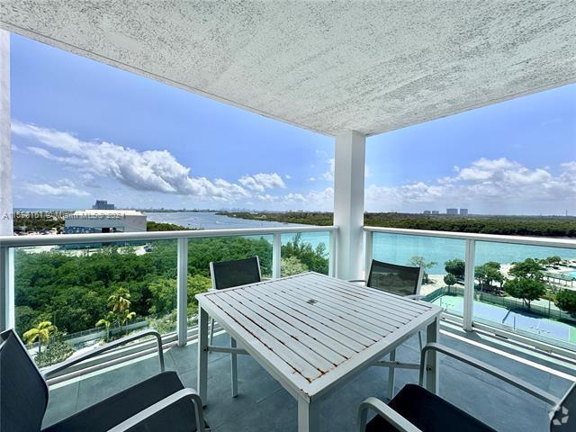 Kings Point West Apartments for Rent with High Ceilings - Sunny Isles Beach, FL - 2 Rentals ...