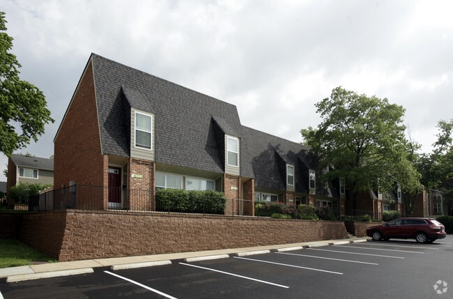 Fieldpointe Of St Louis Rentals Saint Louis Mo Apartments