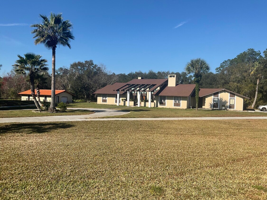 9340 Soaring Hawk Ln, Seffner, FL 33584 - House Rental in Seffner, FL ...