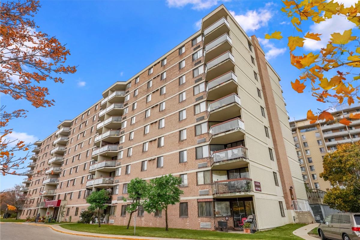 Highland Village Apartments - 450 Sandringham Cres London, ON ...