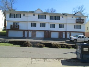 Campus View Apartments Rentals - Morgantown, WV | Apartments.com