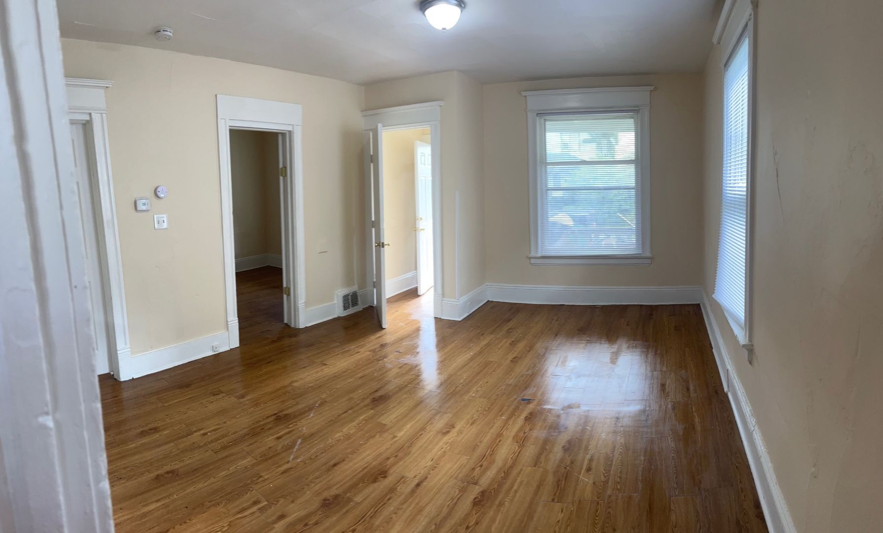 2215 N 41St St Unit 2215, Milwaukee, WI 53208 - Room for Rent in ...