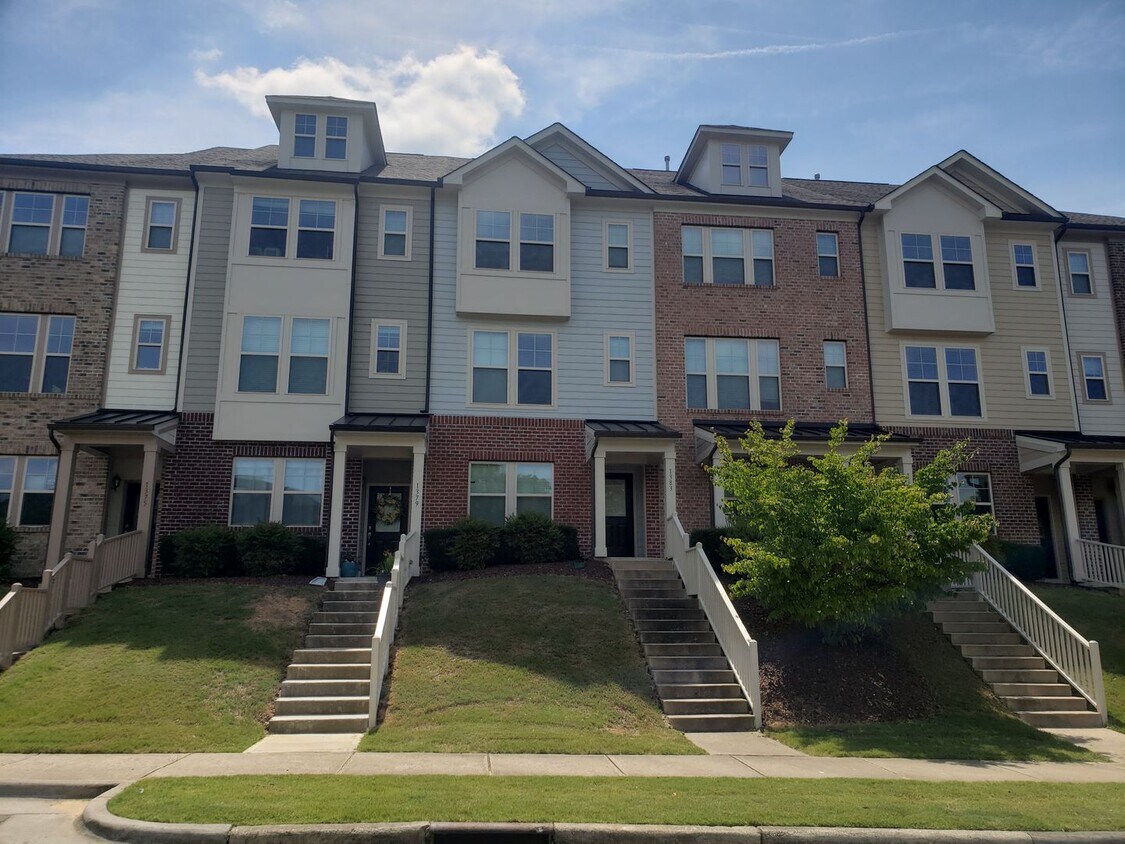 1383 Town Home Dr, Apex, NC 27502 - House Rental in Apex, NC ...