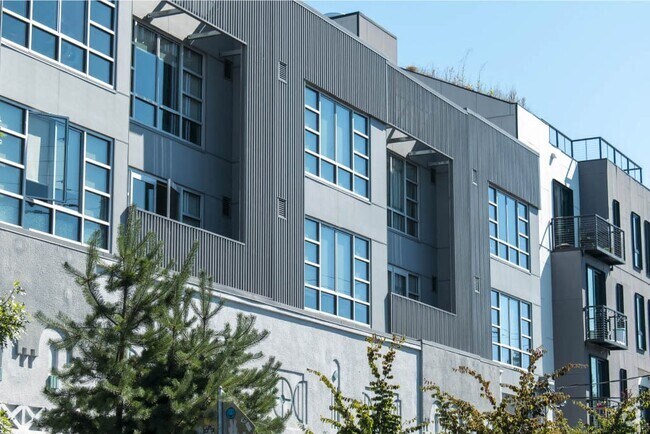 Alberta Arts District Apartments for Rent with Hardwood Floors ...