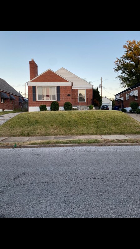 8742 Park Ln, St. Louis, MO 63147 | Apartments.com