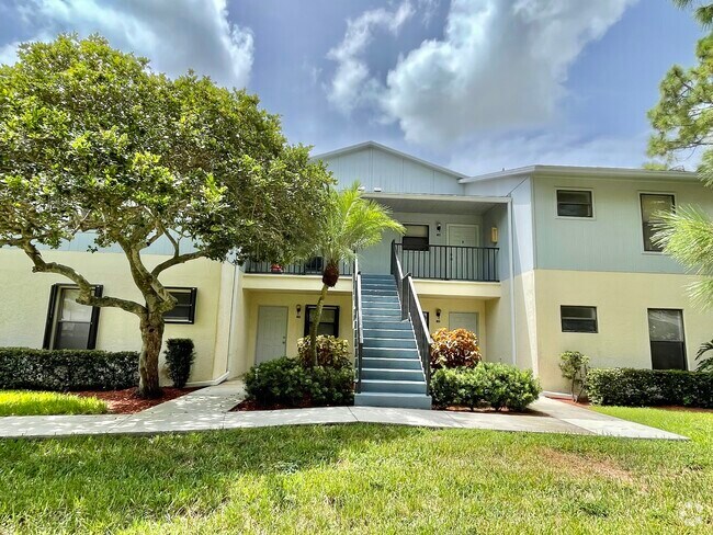 Twin Lakes of Stuart Apartments for Rent - Stuart, FL - 7 Rentals ...