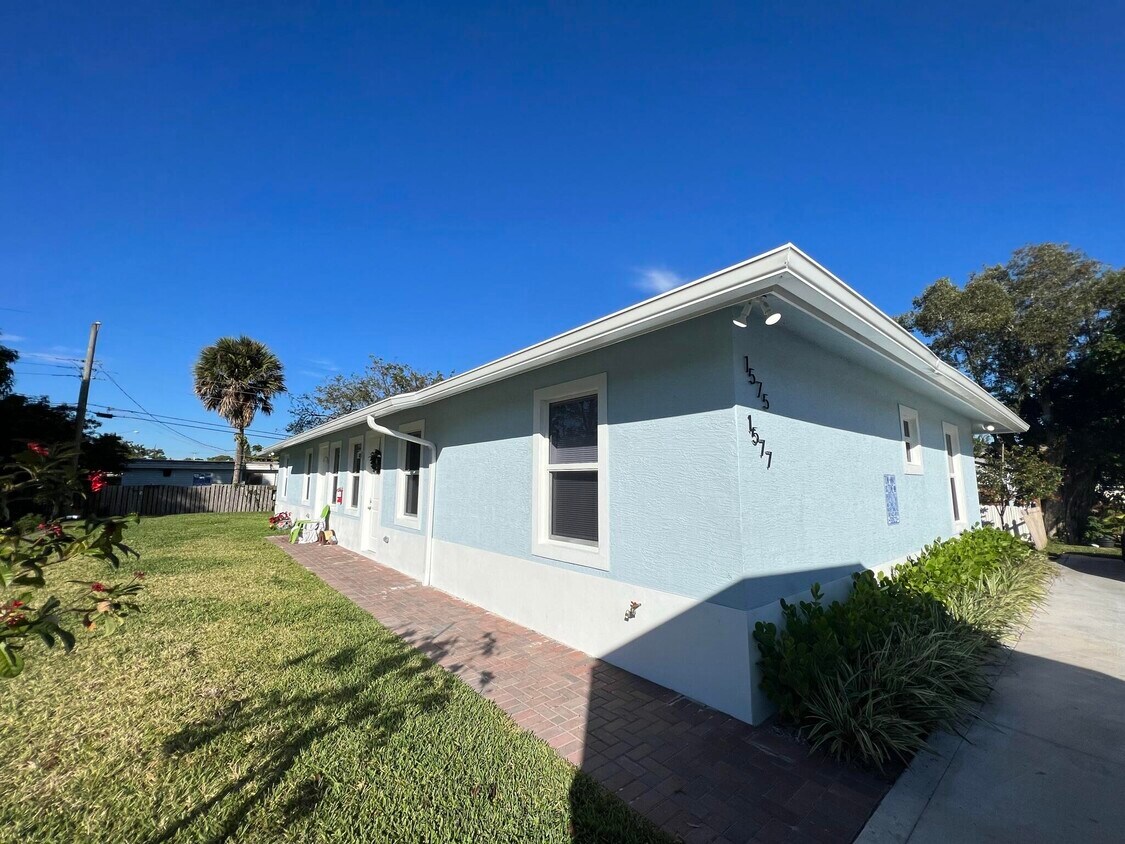 1577 Meridian Rd, West Palm Beach, FL 33417 - Townhome Rentals in West ...