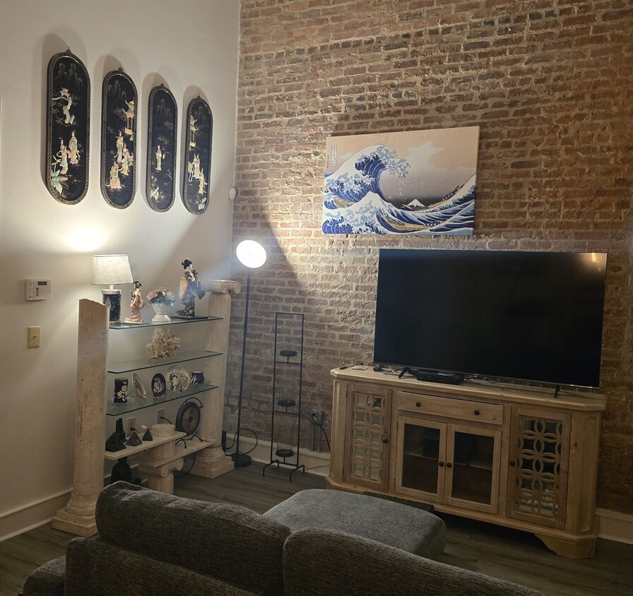 246 N Court St, Montgomery, AL 36104 - Condo for Rent in Montgomery, AL ...