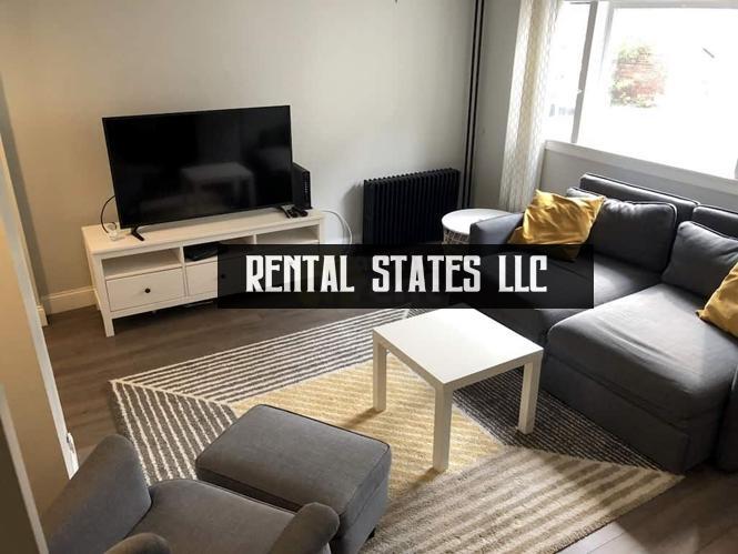 8 Lilly St, Boston, MA 02127 - House Rental in Boston, MA | Apartments.com
