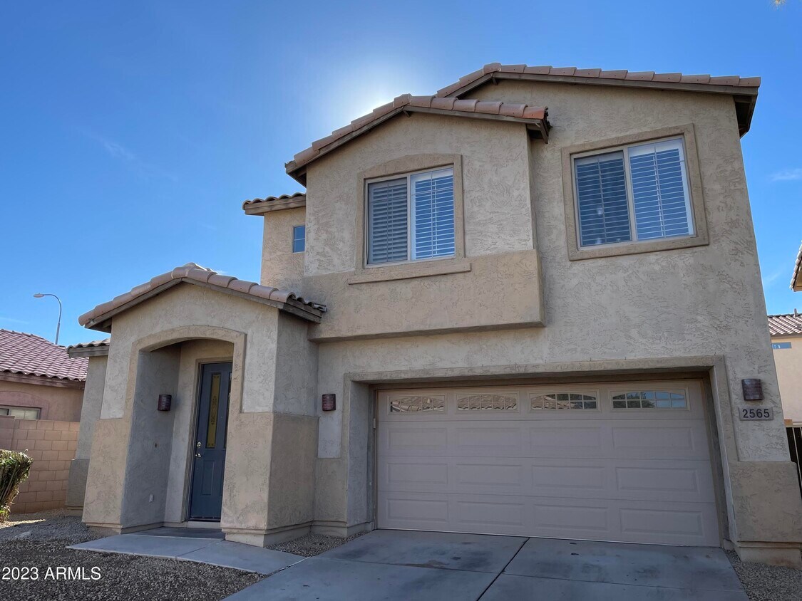 2565 E La Costa Dr, Chandler, AZ 85249 - House Rental in Chandler, AZ | Apartments.com