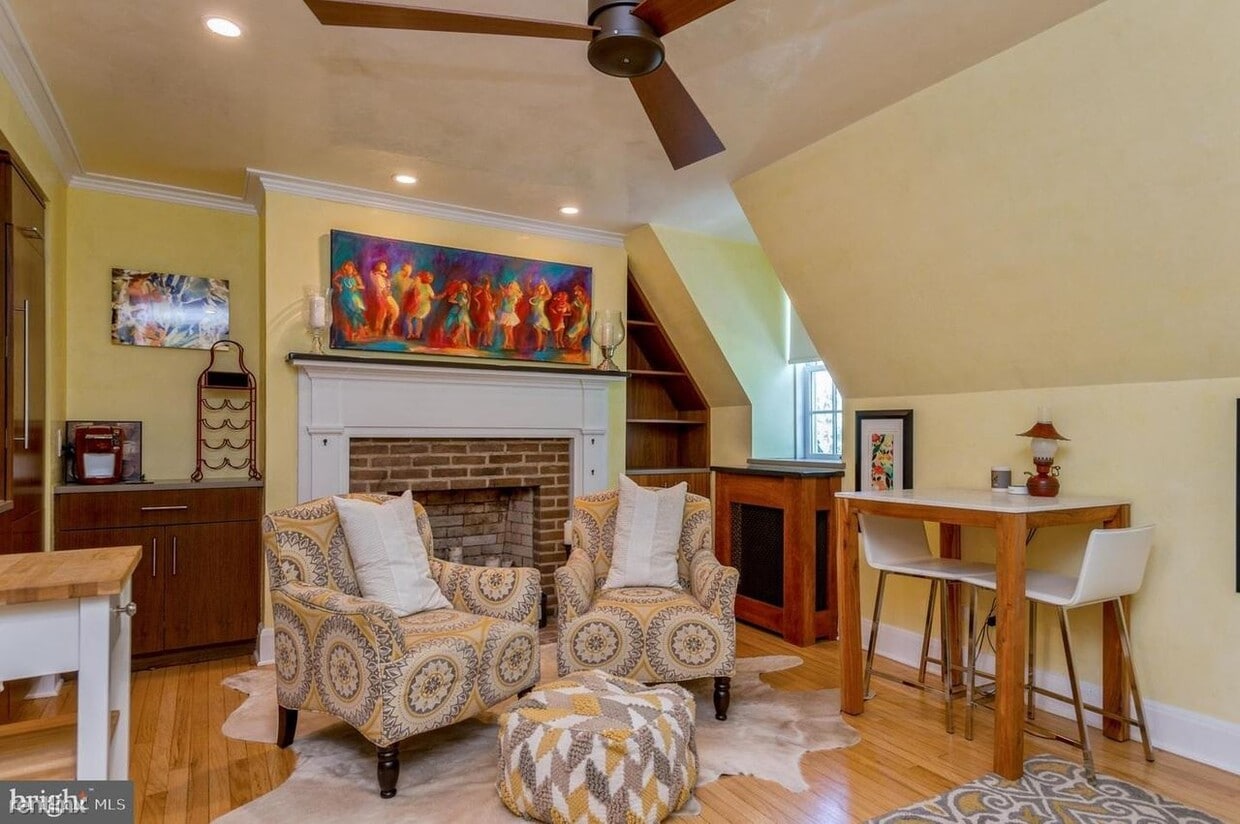 37 Palmer Square W Unit Apt D, Princeton, NJ 08540 - Condo for Rent in ...