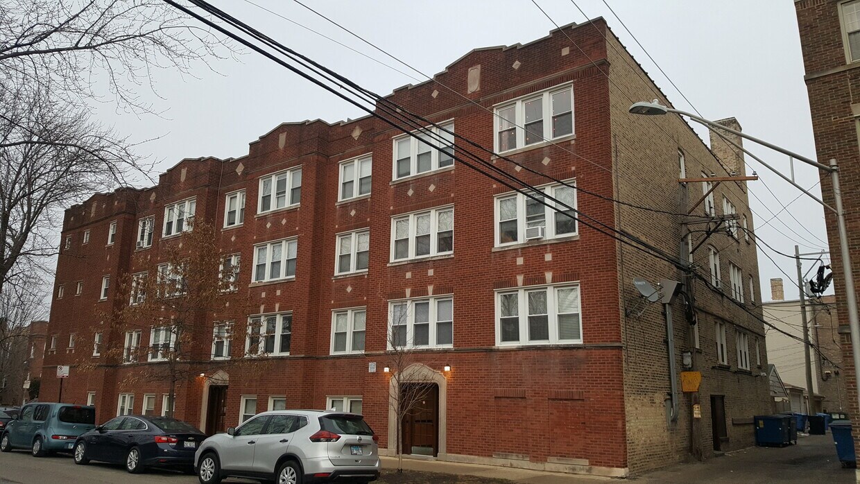 3353 N Lamon Ave Unit 3, Chicago, IL 60641 - Condo for Rent in Chicago ...