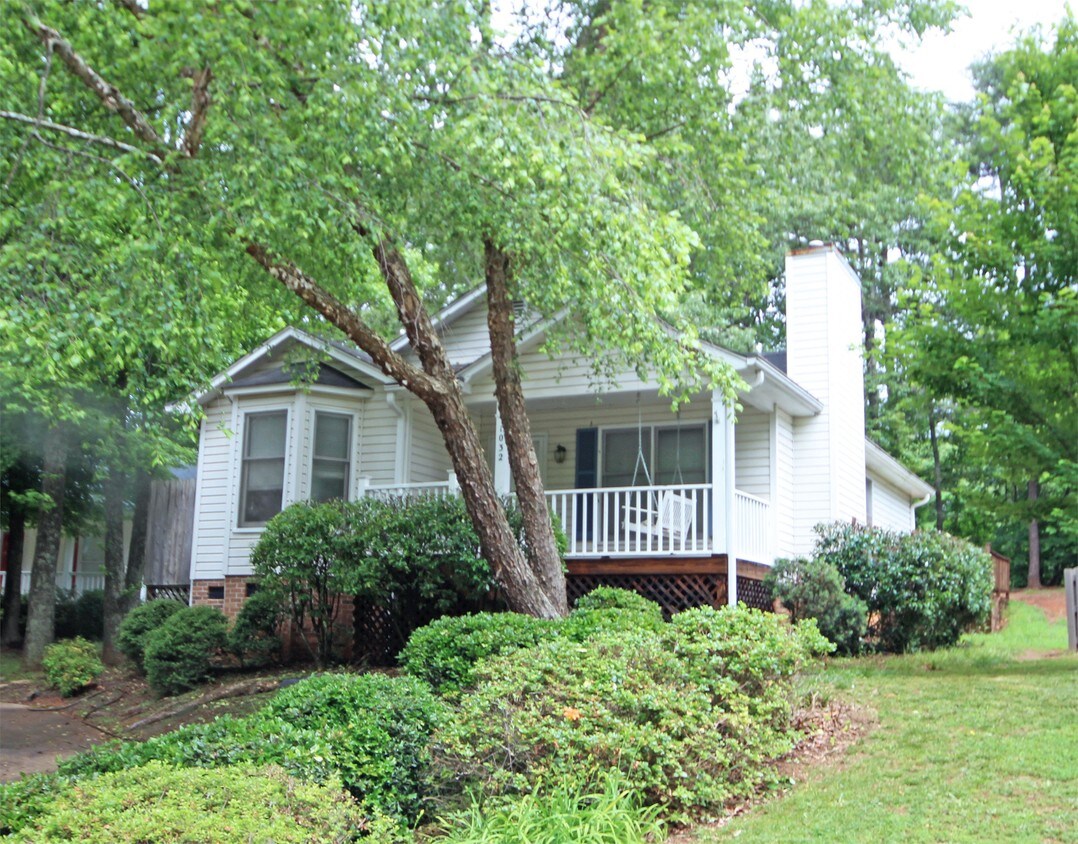 1032 Summit Dr, Greenville, SC 29609 - House Rental in Greenville, SC ...