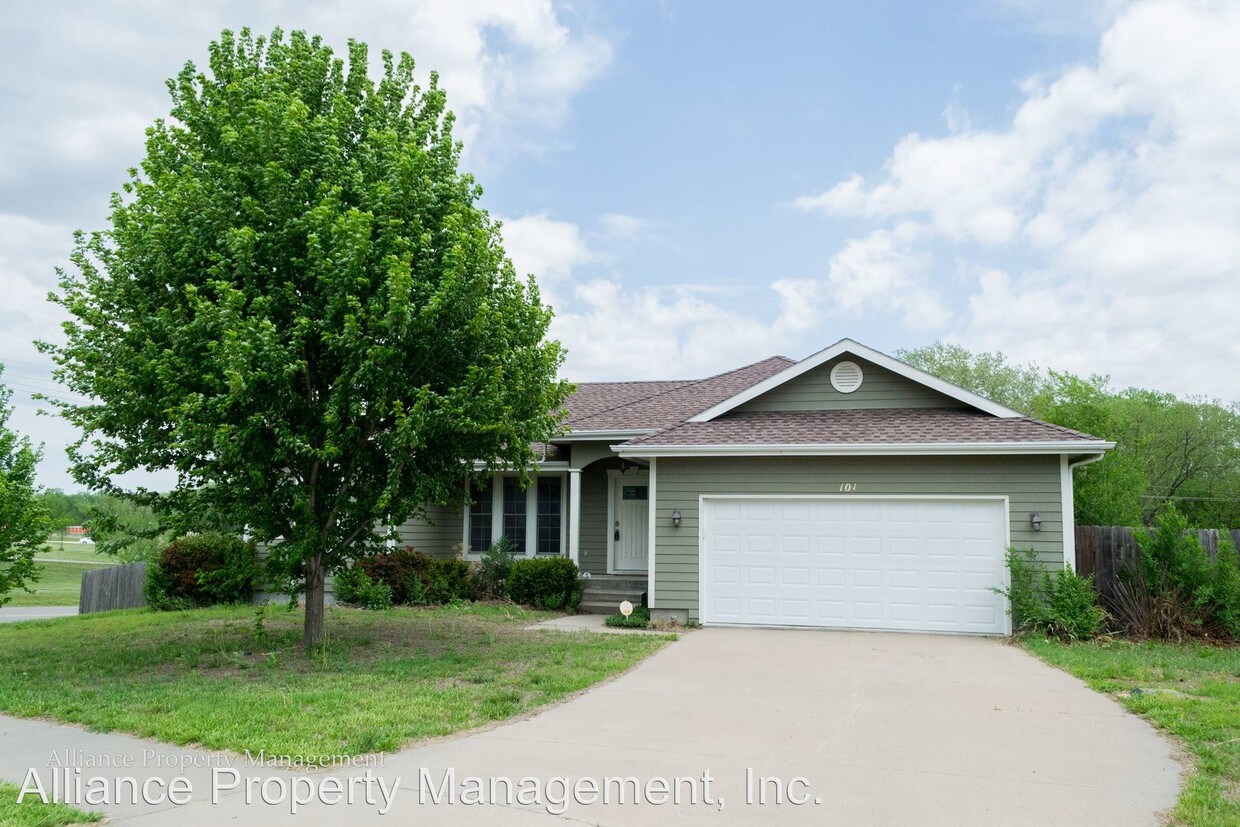 101 Snyder Dr, Saint George, KS 66535 - House Rental in Saint George ...