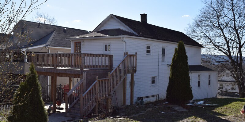 18 Elizabeth St Unit B, Wilkes-Barre, PA 18705 - Condo for Rent in ...